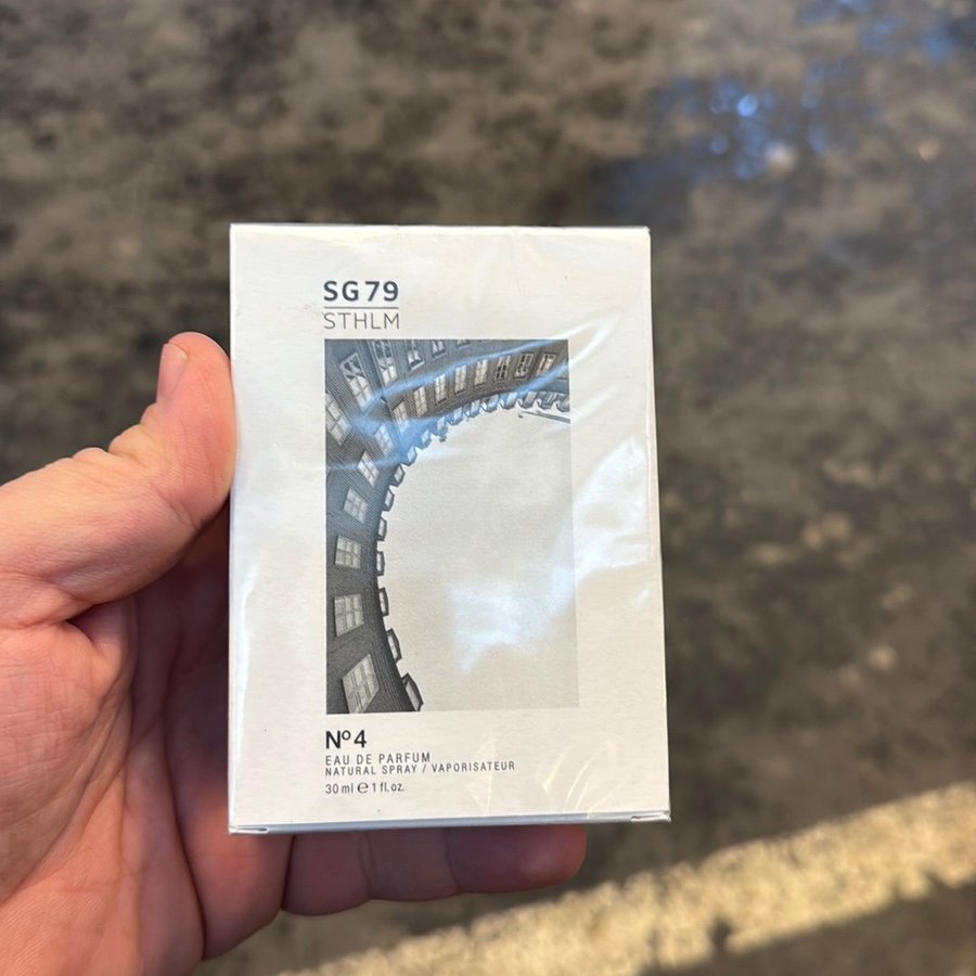 SG79 STHLM N°4 Eau de Parfum 30ml | Köp på Tradera (713654458)