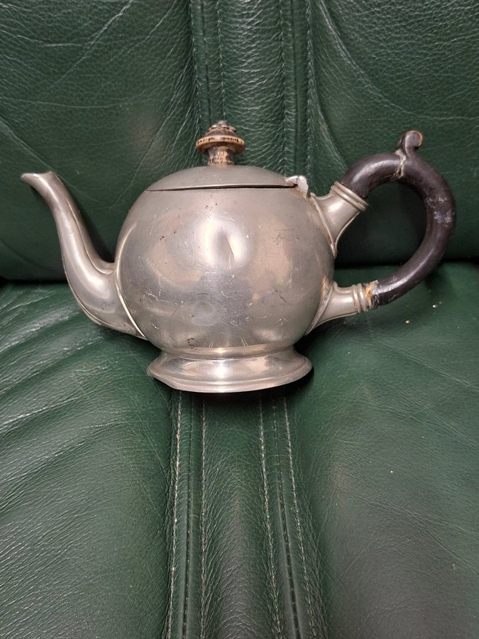 Gammal tekanna i tenn, W.H. Groat & Co. | Köp på Tradera (708301330)