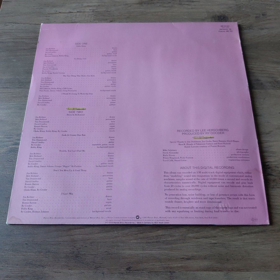 Ry Cooder - Bop Till You Drop (Vinyl) | Köp på Tradera (734073912)