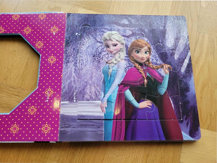 Frost Pusselbok, 5 pussel som kan byggas i boke.. | Köp på Tradera (709817546)