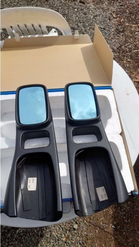 Se produkter som liknar Extra backspeglar, Volvo orig.. på Tradera ...