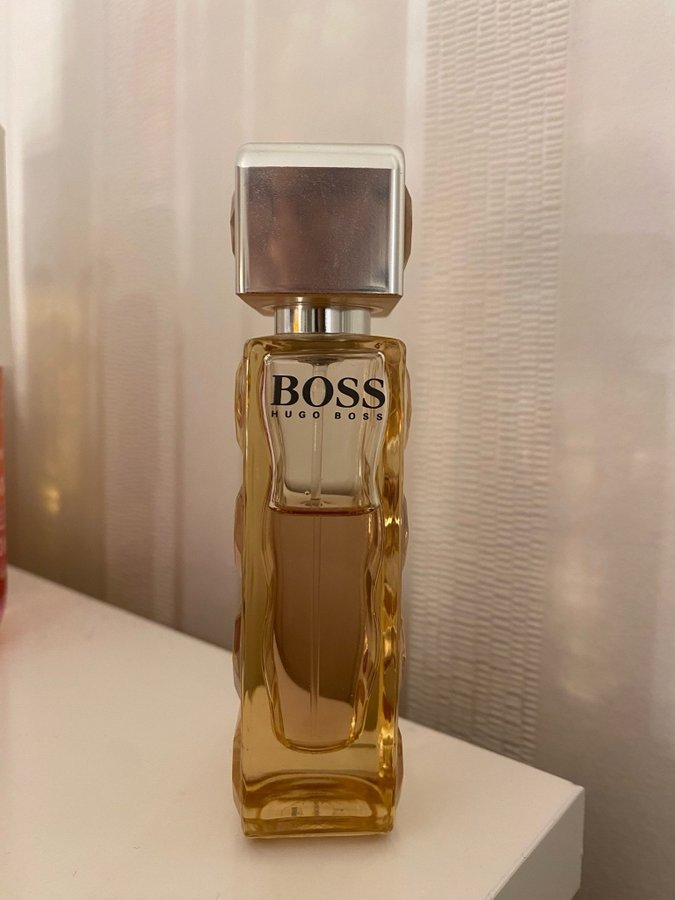 Se produkter som liknar Hugo Boss Orange Women Parfym på Tradera ...