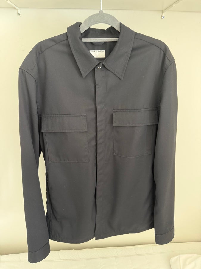 Tiger of Sweden svart overshirt | Köp på Tradera (736975482)