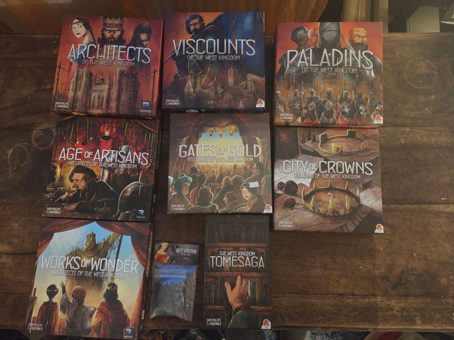 West Kingdom Trilogy med expansioner och Tomesaga | Köp på Tradera ...