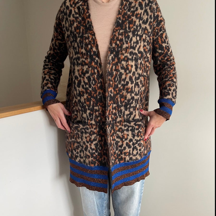 By Malene Birger Stl XS leopardmönstrad kofta m.. | Köp på Tradera ...