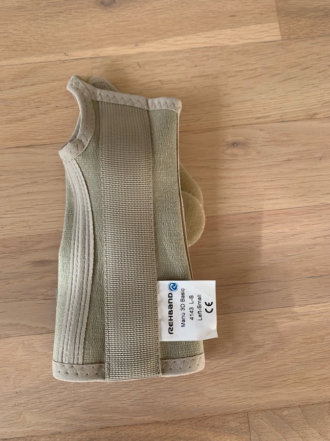 Ottobock Manu 3D Basic Handledsbandage vänster .. | Köp på Tradera ...
