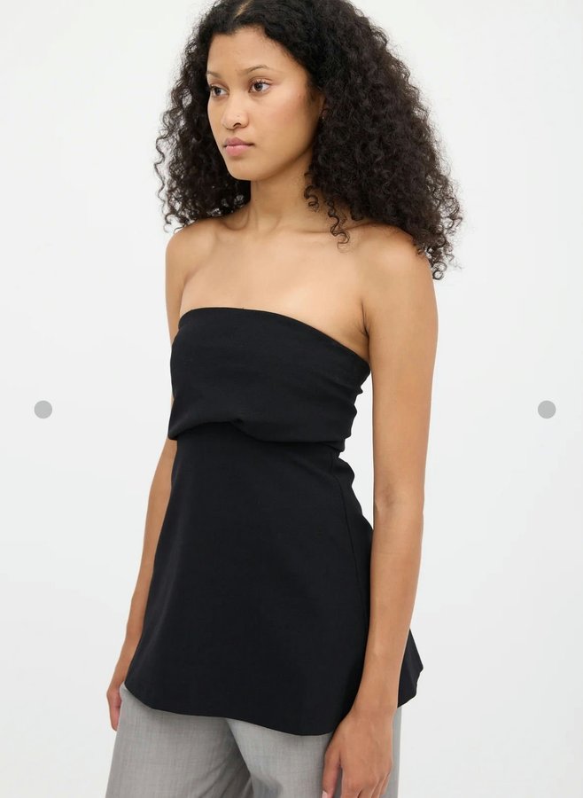 Toteme Wool Crepe Band Tube-ullt.. | Köp från mairesale på Tradera ...