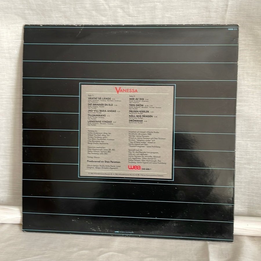 Vanessa - Det brinner en eld - LP | Köp på Tradera (695924067)
