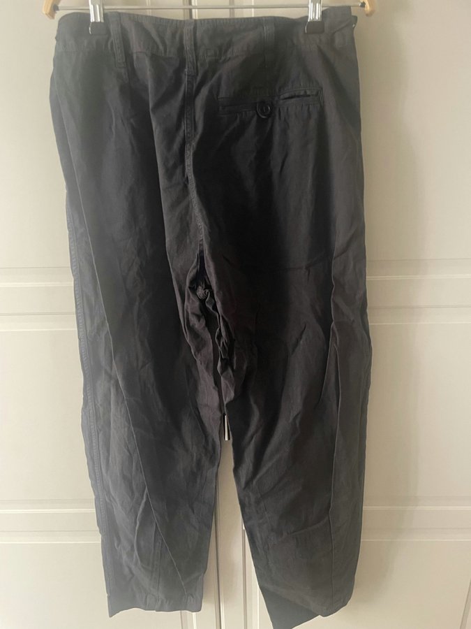 Arket Barrel Leg-chinos | Köp från mairesale på Tradera (733872152)