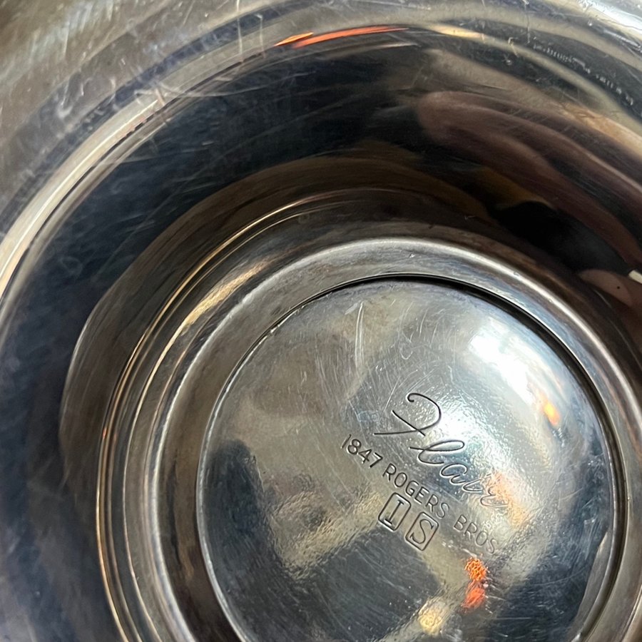 Flair Roger Bros 1847 • Skål • Nysilver • NS • .. | Köp på Tradera ...