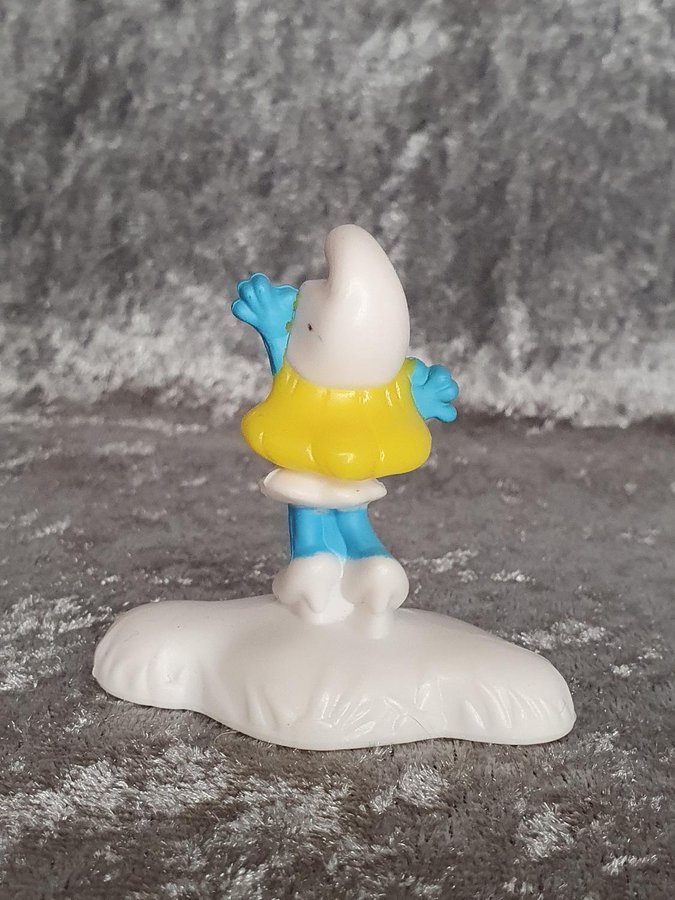 Smurfan, Smurf, Peyo, Den försvunna byn, 2017 M.. | Köp på Tradera ...