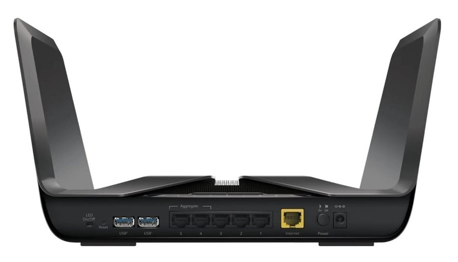 Se produkter som liknar Netgear RAX80 Nighthawk AX8 A.. på Tradera ...