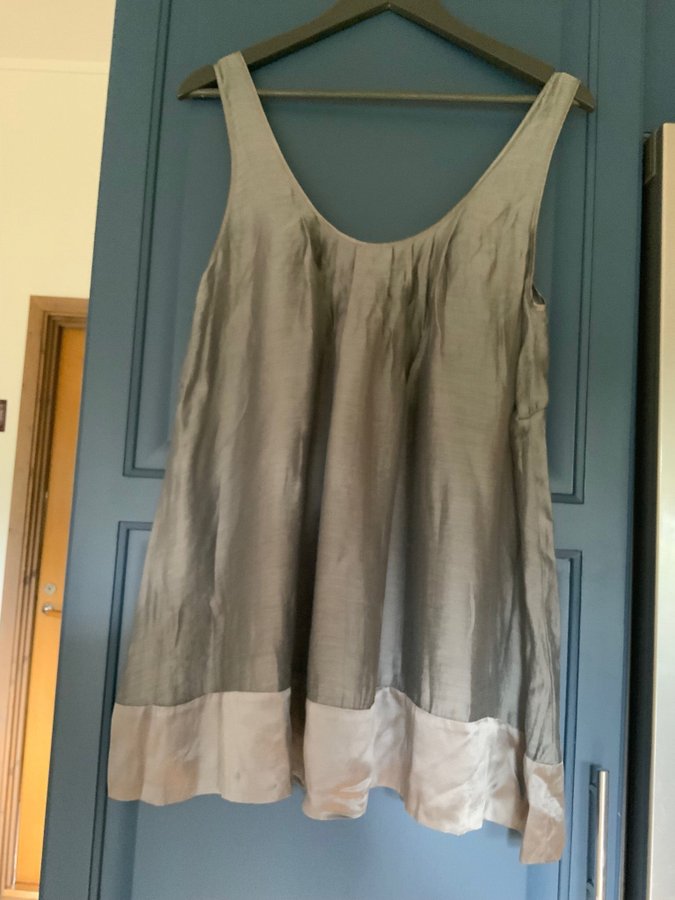 Snygg By Malene Birger ledig topp i storlek XS/S | Köp på Tradera ...