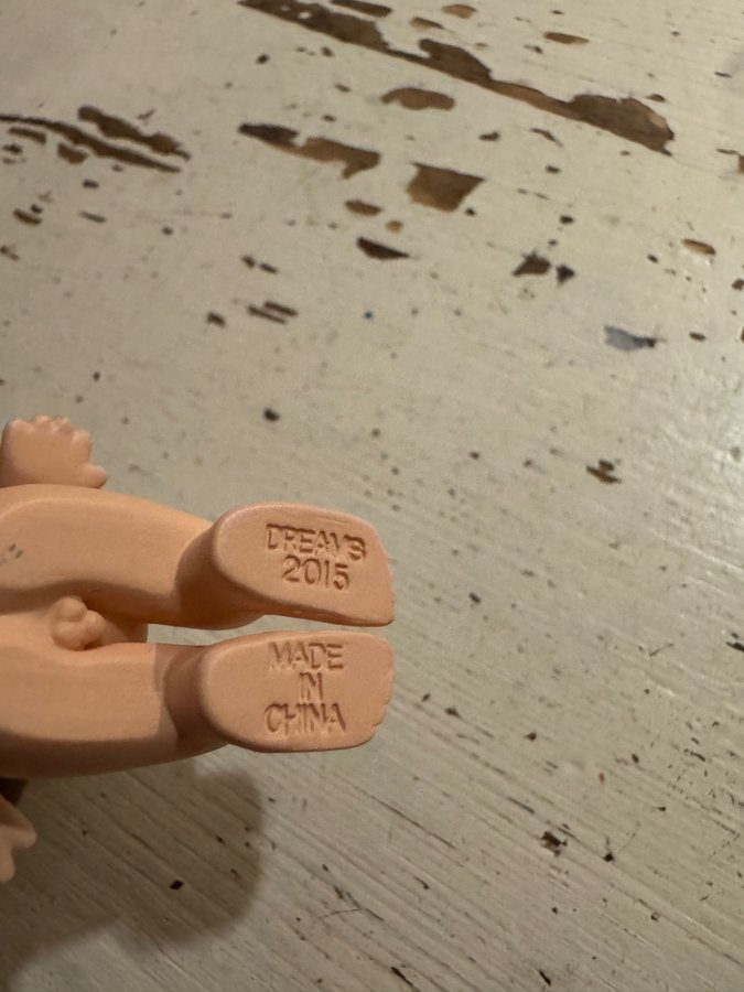 Sonny Angel 11th Anniversa.. | Köp från ThriftandResell på Tradera ...