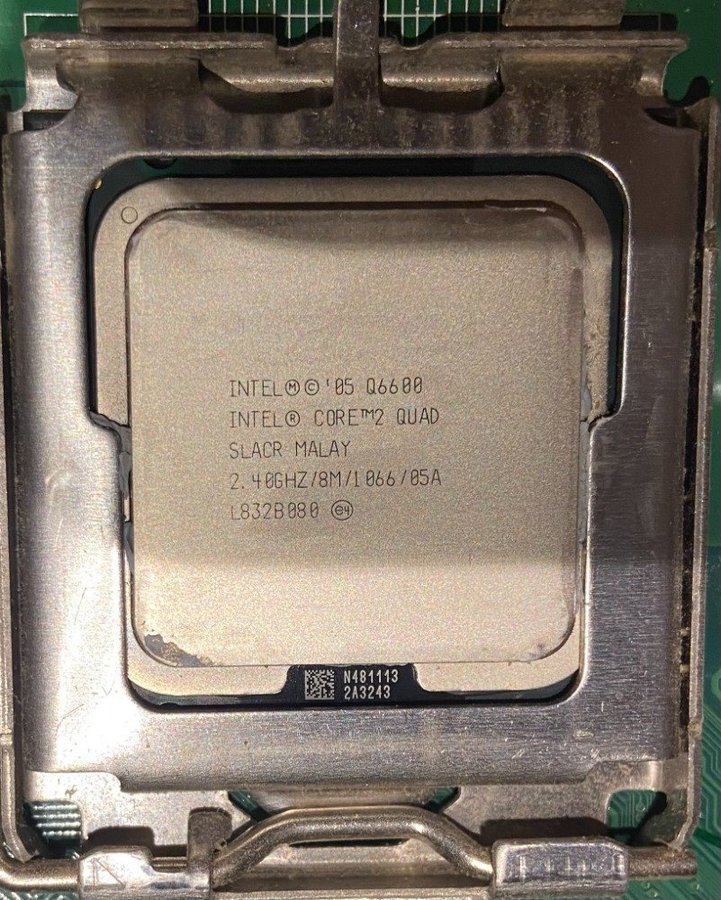 Moderkort med Intel Core2 Quad Q6600 , RAM-minn.. | Köp på Tradera ...
