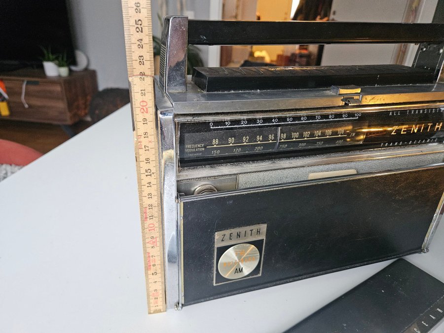 Zenith Trans-Oceanic Royal 3000-1 Radio, Retro,.. | Köp på Tradera ...