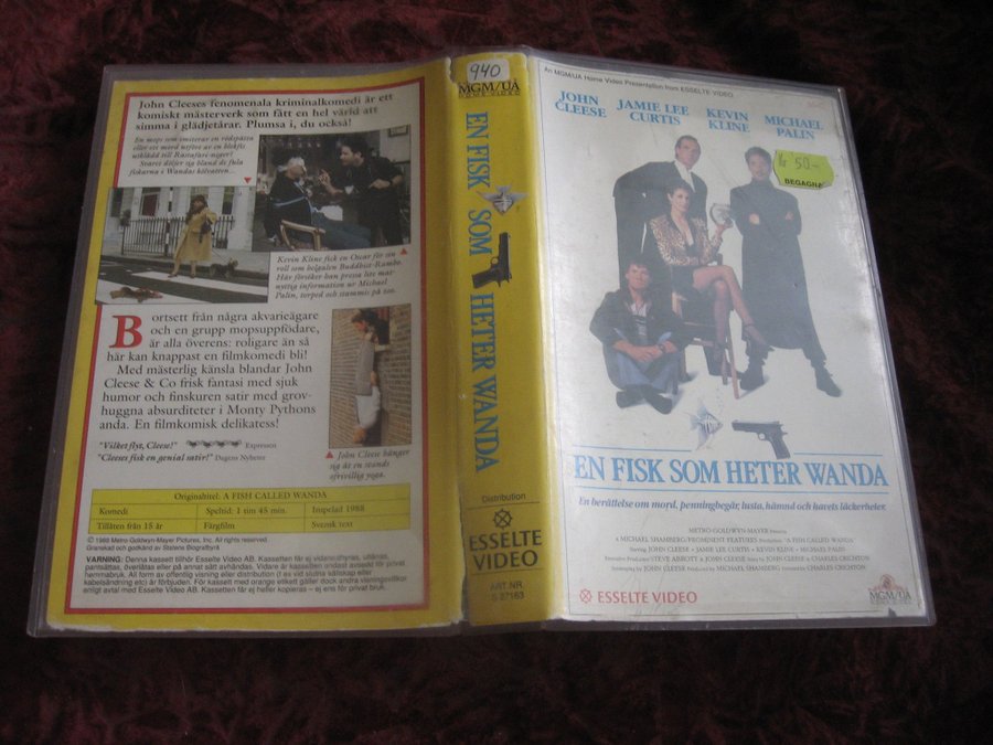 EN FISK SOM HETER WANDA (JOHNCLEESE,JAMIE LEE C.. | Köp på Tradera ...