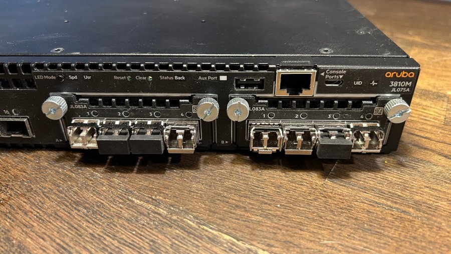 Aruba 3810M JL075A Switch | Köp på Tradera (698384309)