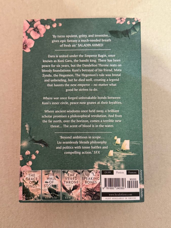 The Wall of Storms av Ken Liu | Köp på Tradera (710749904)