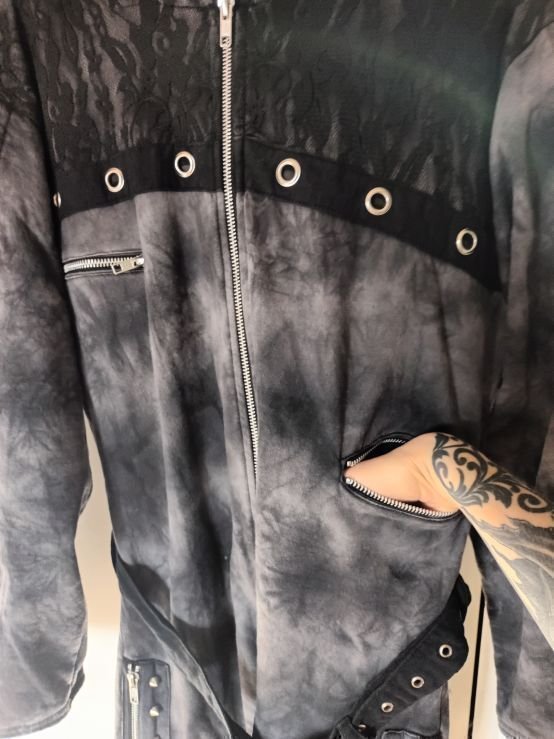 Grå & svart jacka kappa med huva huvjacka Heart.. | Köp på Tradera ...