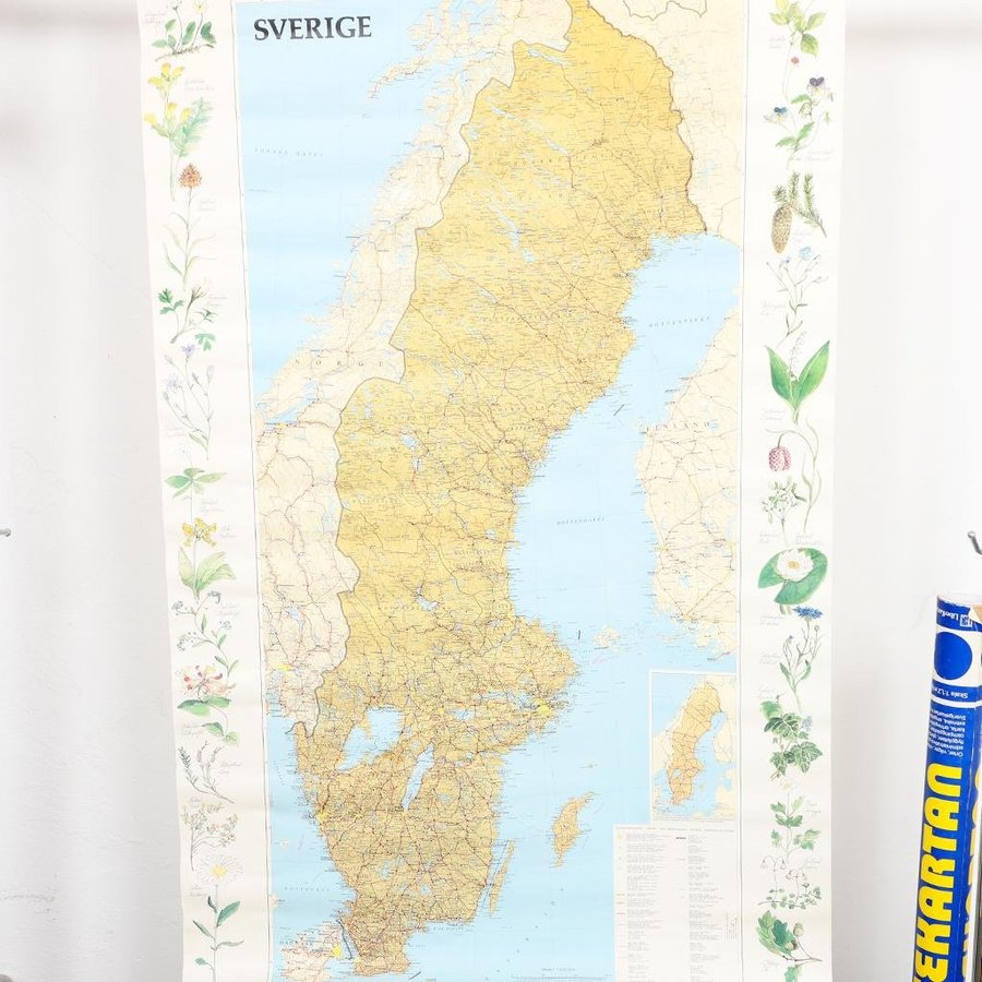 Se produkter som liknar Karta över Sverige - Skala 1:.. på Tradera ...