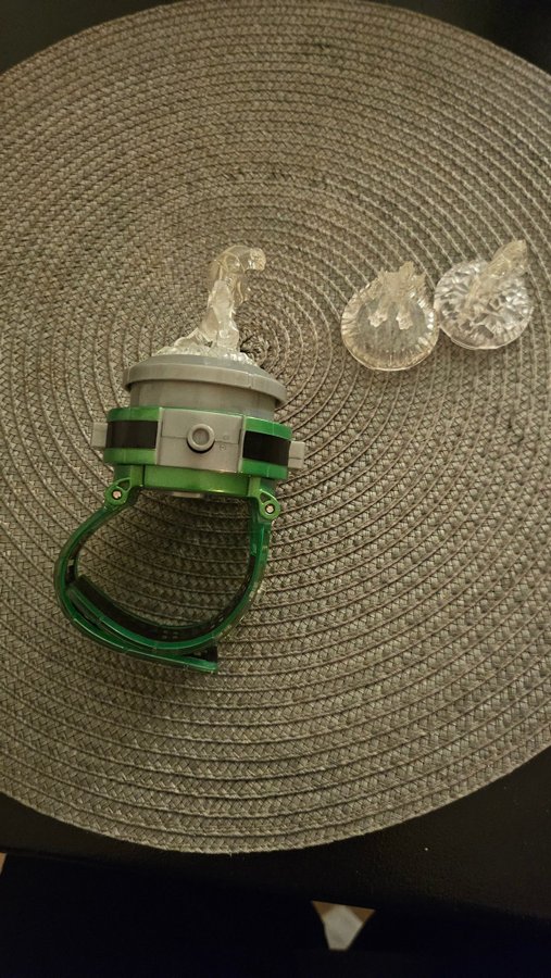 Ben 10 Omnitrix Klocka | Köp på Tradera (710278431)