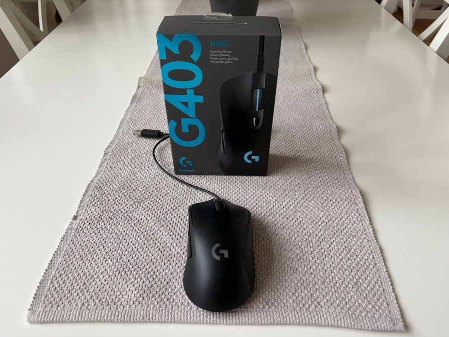 Se produkter som liknar Logitech G403 HERO Gaming Mus på Tradera ...
