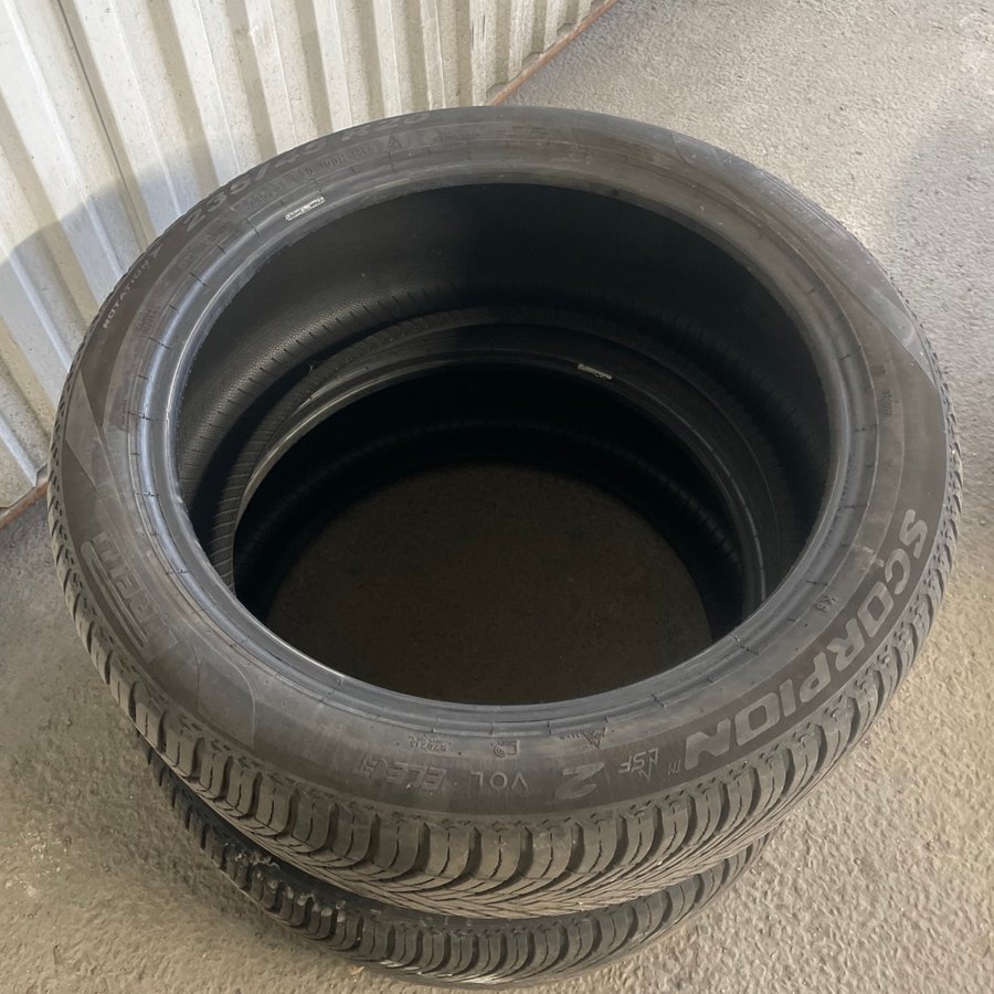 2 FIRELLI SCORPION 235/45/R20 | Köp på Tradera (732474240)