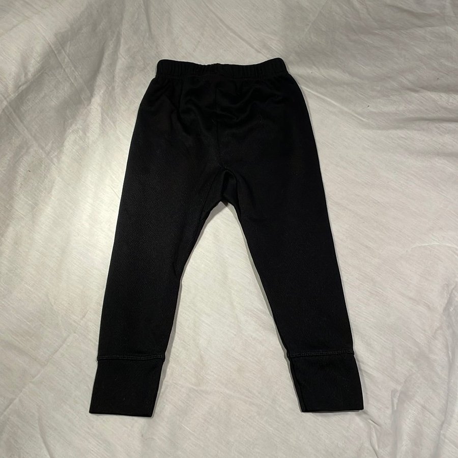 Underställ strl 86-92 med Tröja och Byxor | Köp på Tradera (701613731)