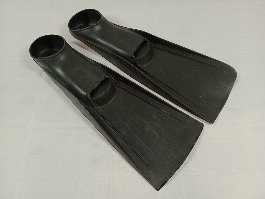 Se produkter som liknar Simfötter Safari Costa Blanca.. på Tradera ...