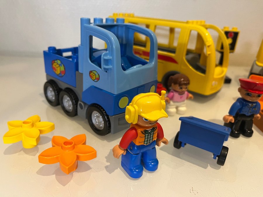 Lego DUPLO fordon - lastbil.. | Köp från Jennysleksaker på Tradera ...