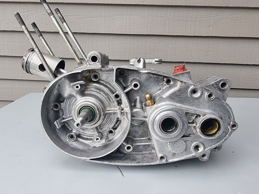 Se produkter som liknar Zundapp motor modell 267-123 .. på Tradera ...