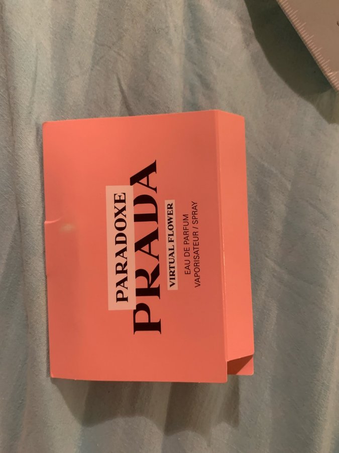 Prada Paradoxe Virtual Flower Eau de Parfum | Köp på Tradera (711334049)