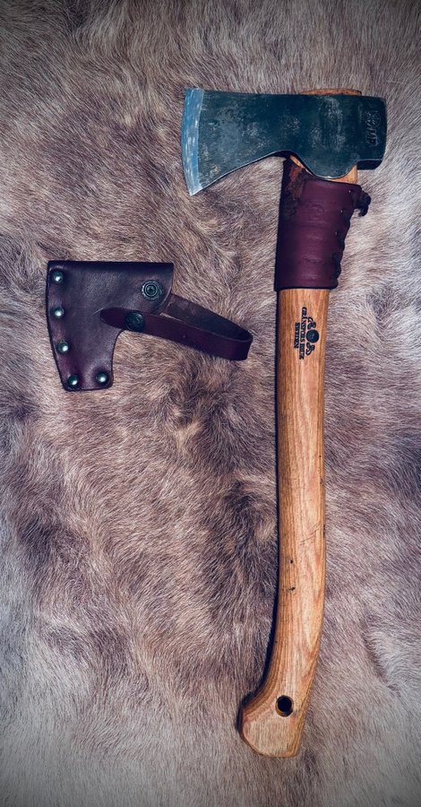 GRÄNSFORS LITEN SKOGSYXA med Overstrike Guard C.. | Köp på Tradera ...