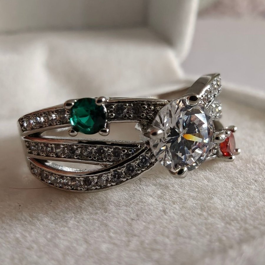 ELEGANT RING I 925 SILVER – TRE FÄRGER AV GLANS | Köp på Tradera ...