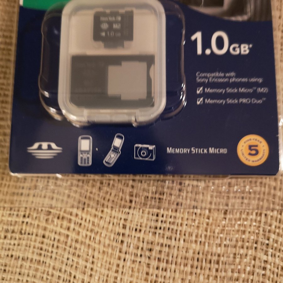 SanDisk Memory Stick Micro (M2) | Köp på Tradera (713173087)