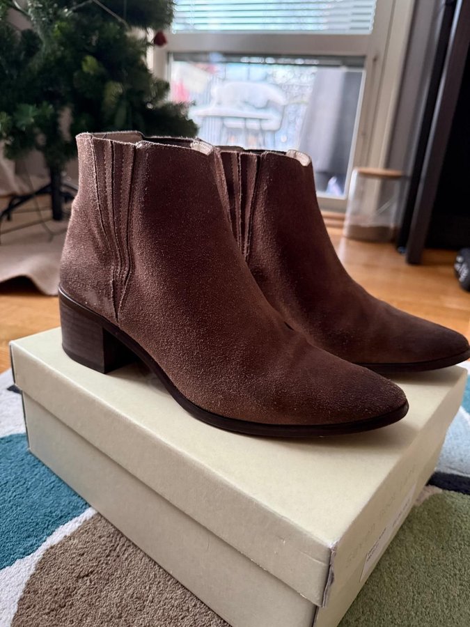 Seven Boot Lane mockaboots i brunt (stl. 39) | Köp på Tradera (711443018)