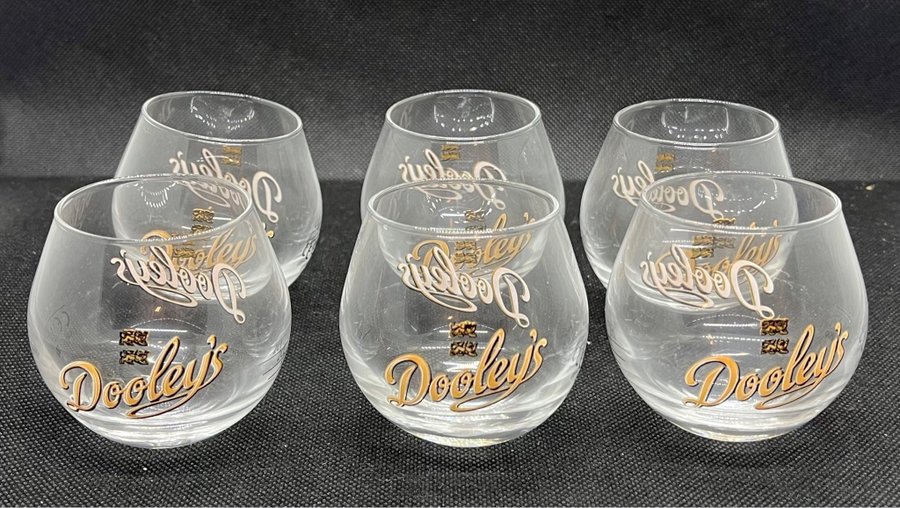 Dooley's Toffee Tipper Glas Likörglas Nya i kar.. | Köp på Tradera ...