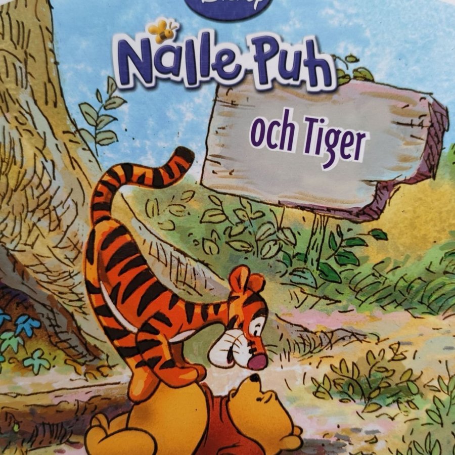 Se produkter som liknar NALLE PUH OCH TIGER - WALT DI.. på Tradera ...