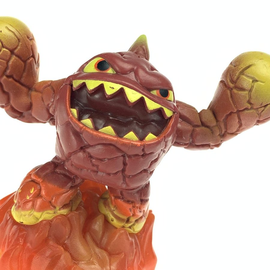 Skylanders LightCore Eruptor Skylan.. | Köp från Footly på Tradera ...