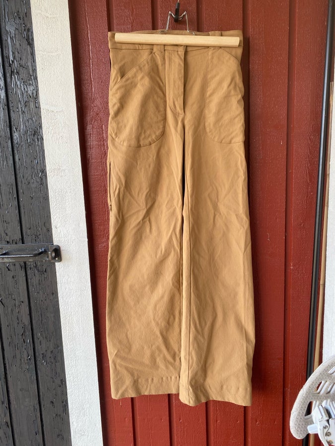 Astrid Wild friluftsbyxor , storlek 32 | Köp på Tradera (736858840)