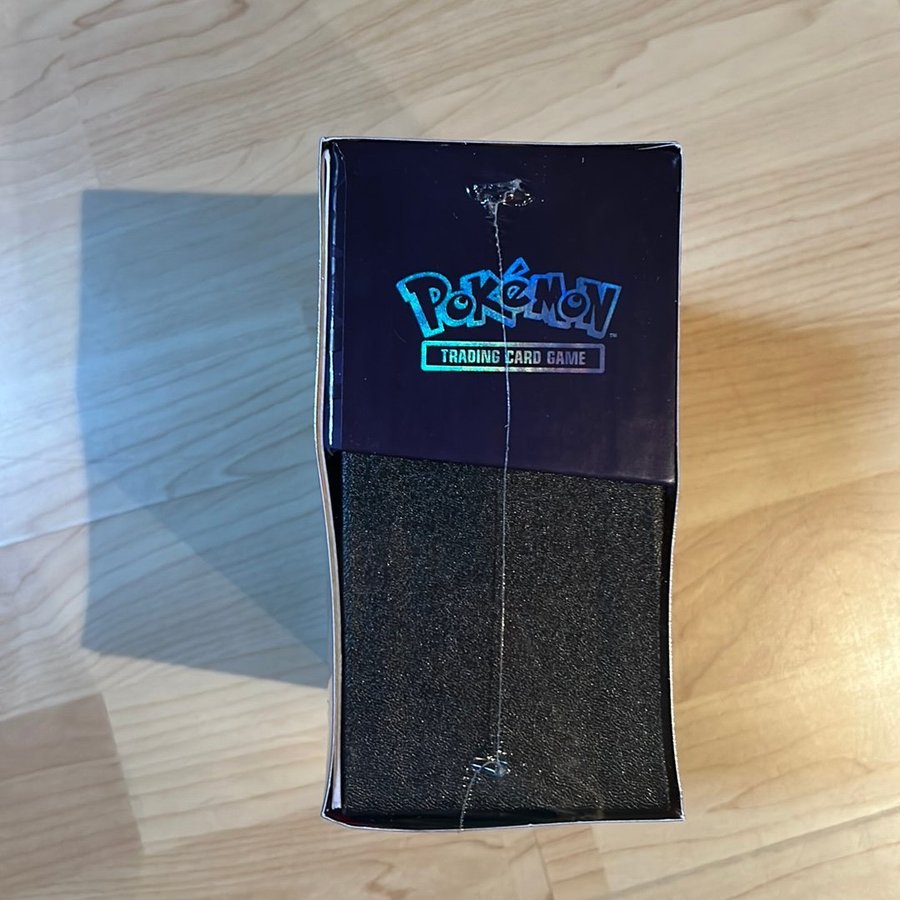 Pokémon TCG: Phantasmal Flames Elite Trainer Box | Köp på Tradera ...
