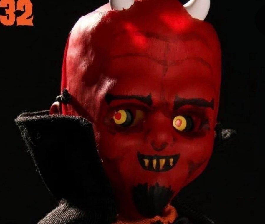 Living Dead Dolls - Nicholas | Köp på Tradera (713048852)