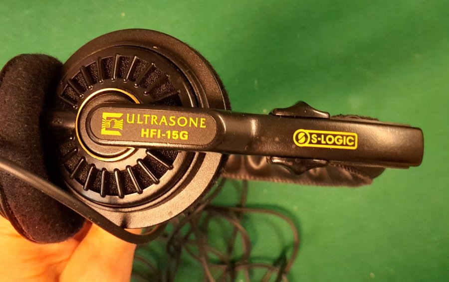 Vintage hörlurar ULTRASONE HFI-15G, S-Logic. En.. | Köp på Tradera ...