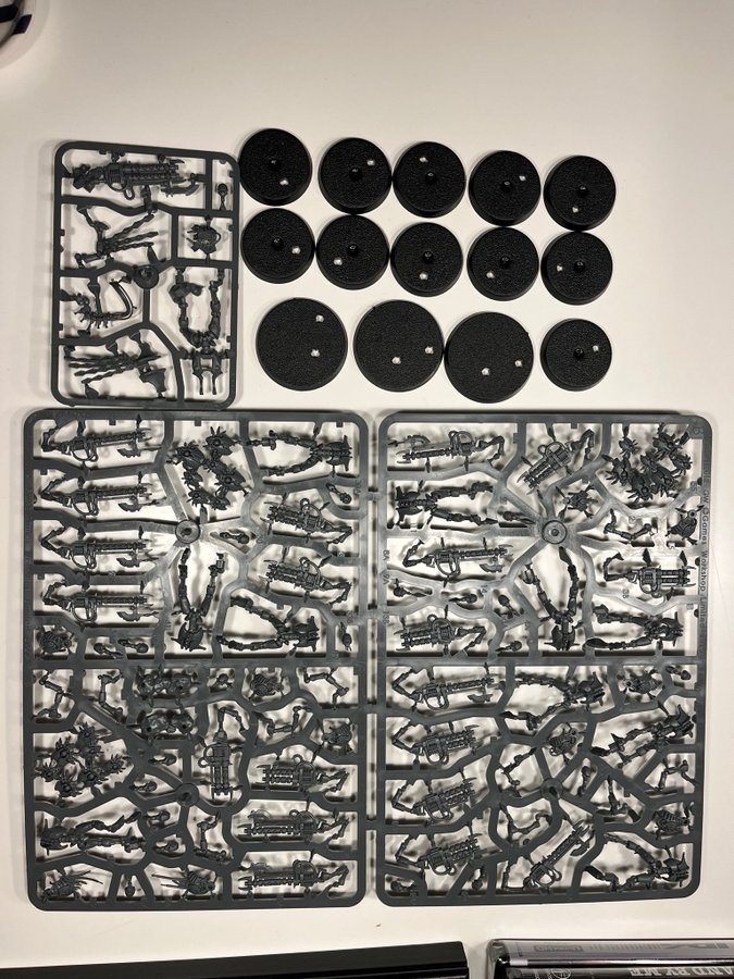 Necrons - Warhammer 40k | Köp på Tradera (709118874)