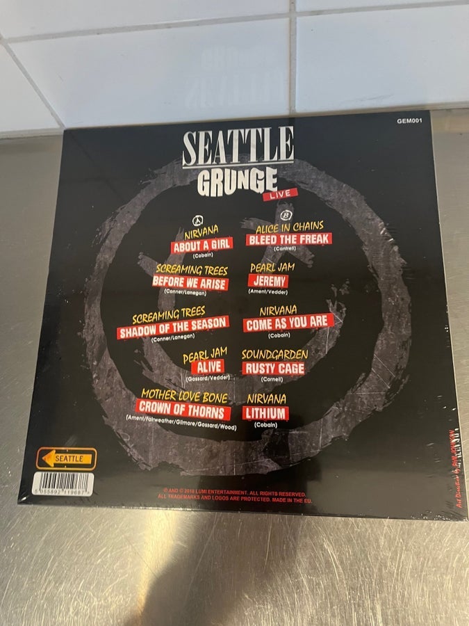 VARIOUS – SEATTLE GRUNGE LIVE / HELT NY INPLAST.. | Köp på Tradera ...