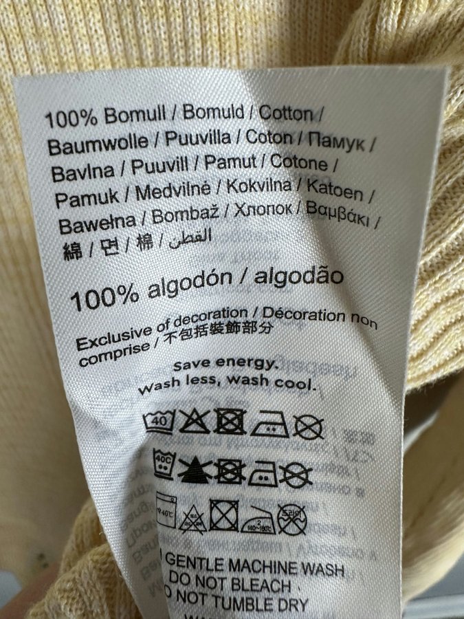 Gina Tricot x Hobnob-klänning | Köp från mairesale på Tradera (708180487)