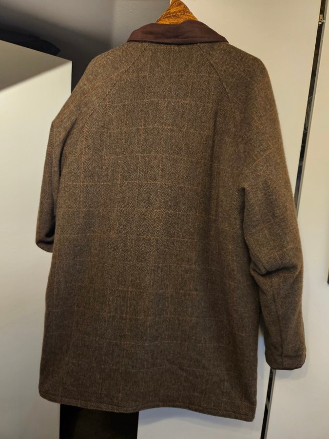 TWEED SHOOTING JACKET HOGGS of FIFEBRUN/GRÖN. S.. | Köp på Tradera ...