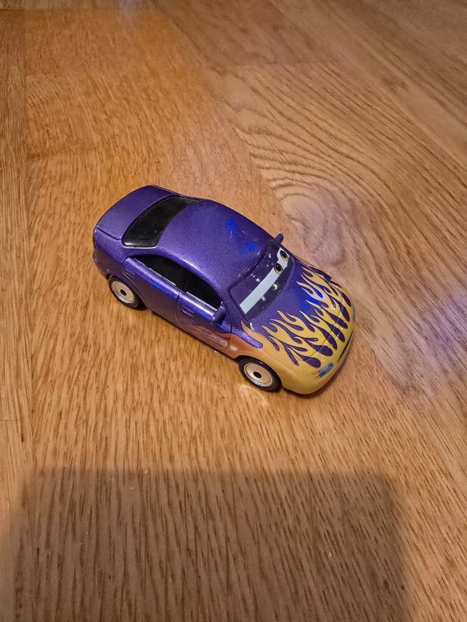 Disney Pixar Cars Bilar Pixar - Marilyn Stickers | Köp på Tradera ...