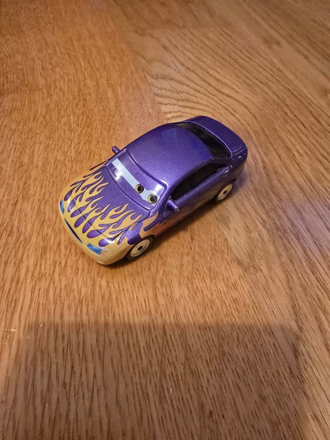 Disney Pixar Cars Bilar Pixar - Marilyn Stickers | Köp på Tradera ...